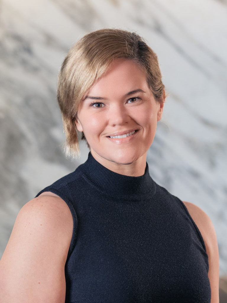 Shannon Hanus | Read King